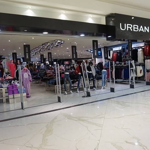 Urban Behavior | West Edmonton Mall